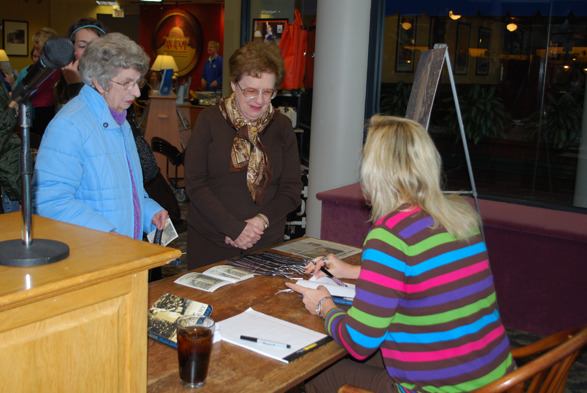 Author Melissa Newman: Joseph-Beth Booksellers Lexington, Ky.